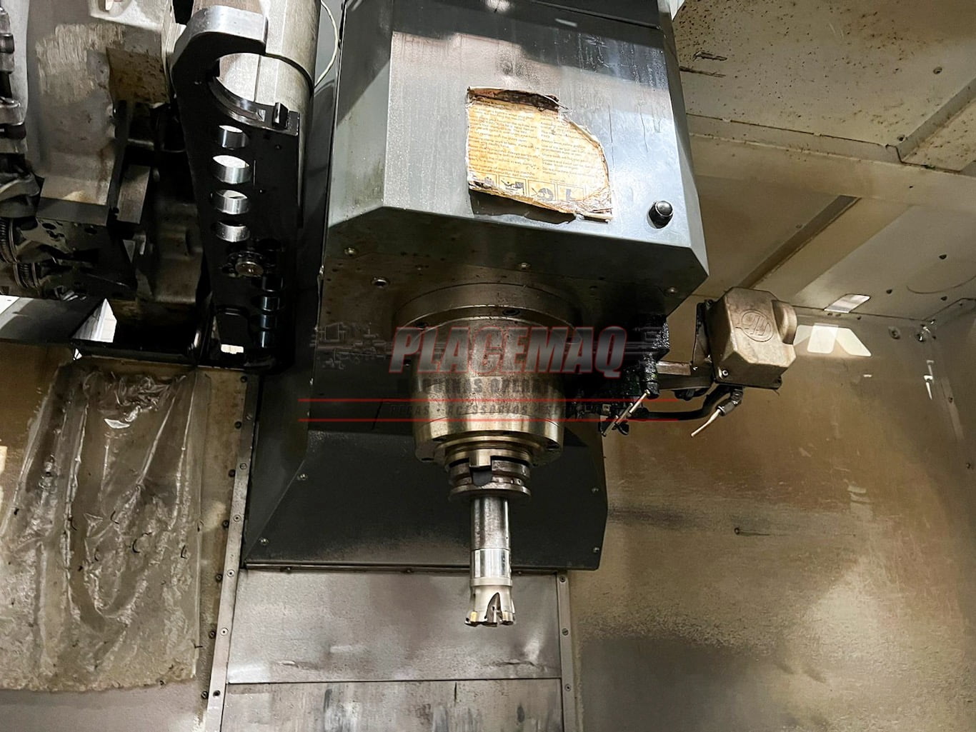 CENTRO DE USINAGEM HAAS VF-3YT COM 4º EIXO